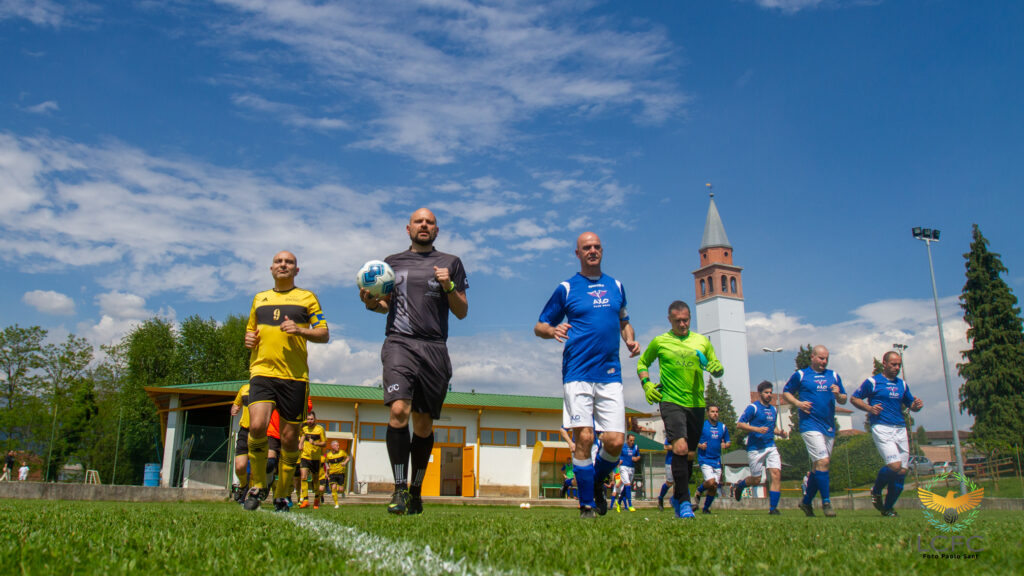 Galleria fotografica Startrep vs Axo Club Buja - Lega Calcio Friuli ...