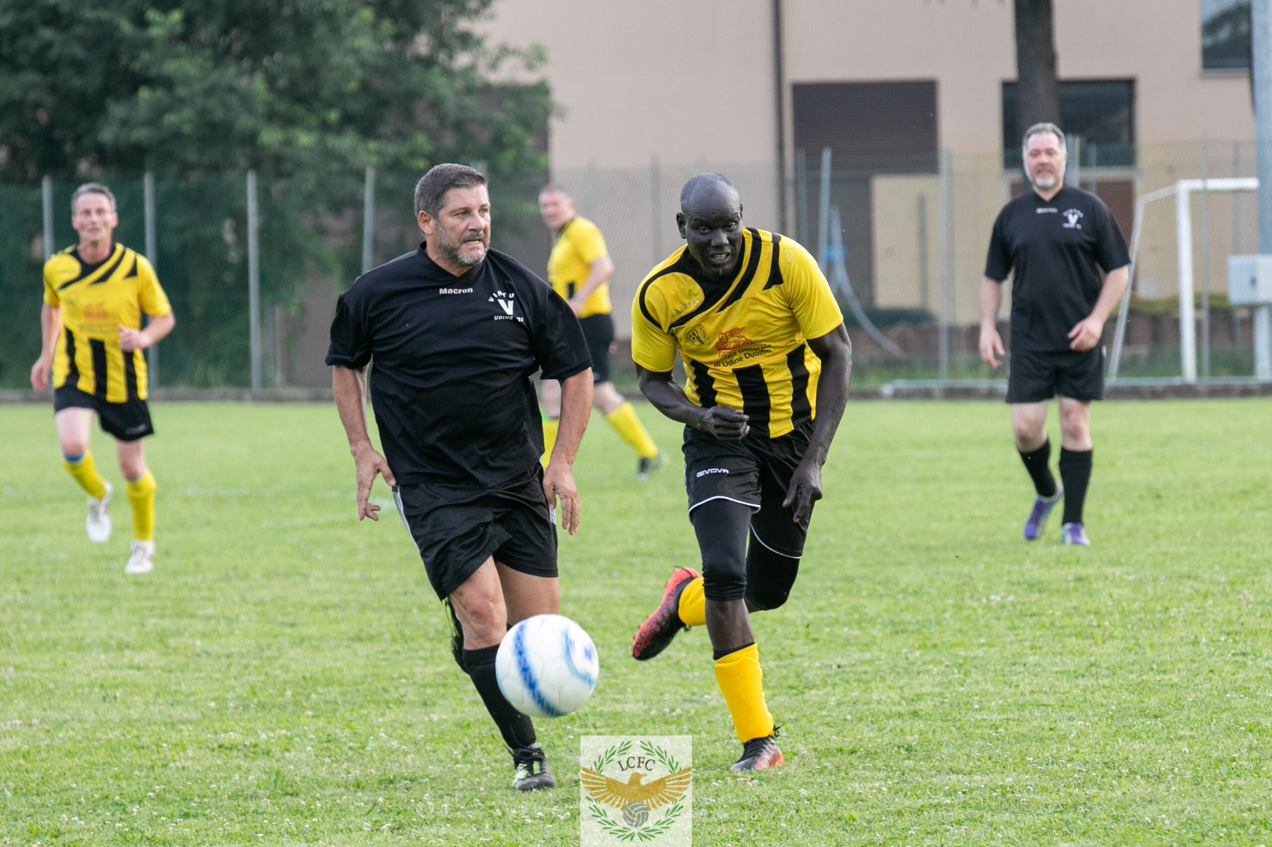 Galleria fotografica Virtus & Old Friends vs Passons - Lega Calcio ...